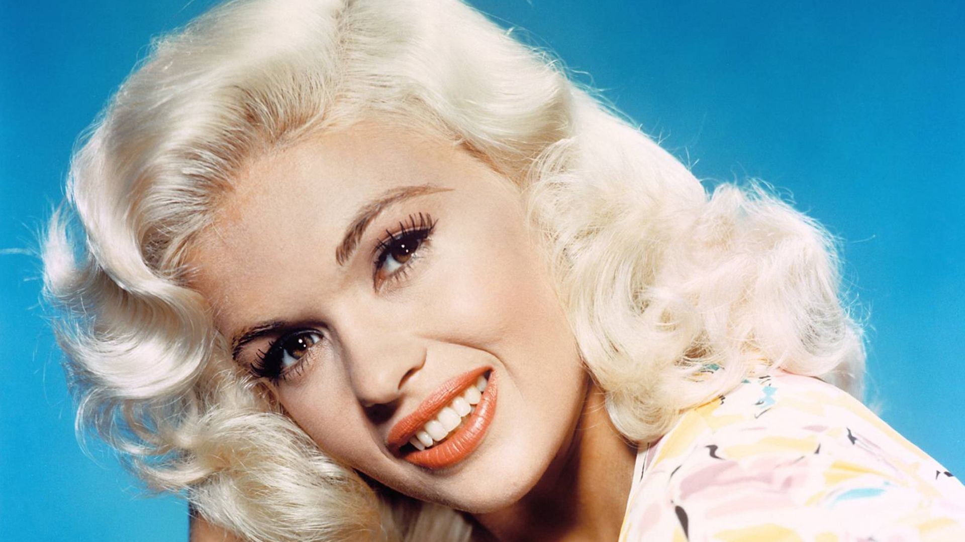 Everyone thought Jayne Mansfield was just a dumb blonde, but the truth ...