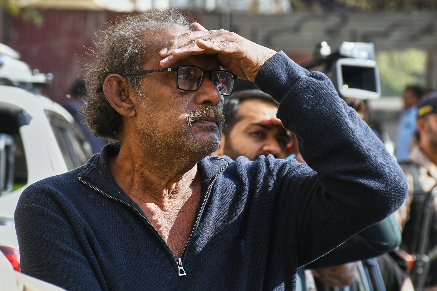 Death toll in shopping plaza fire in Pakistan rises to 67, officials say