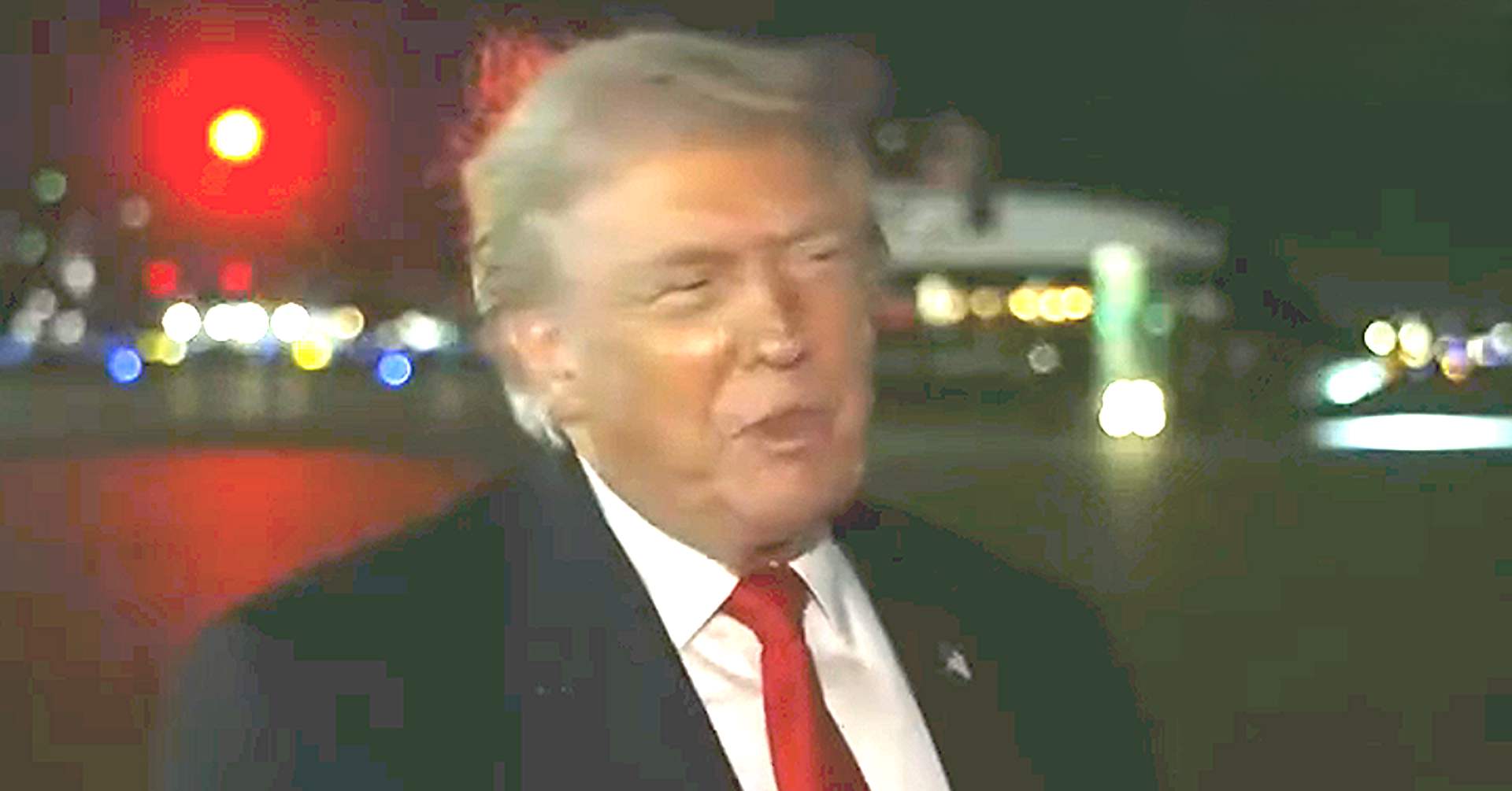 Trump praises Fox reporter for question as he brags how much NFL coach ...