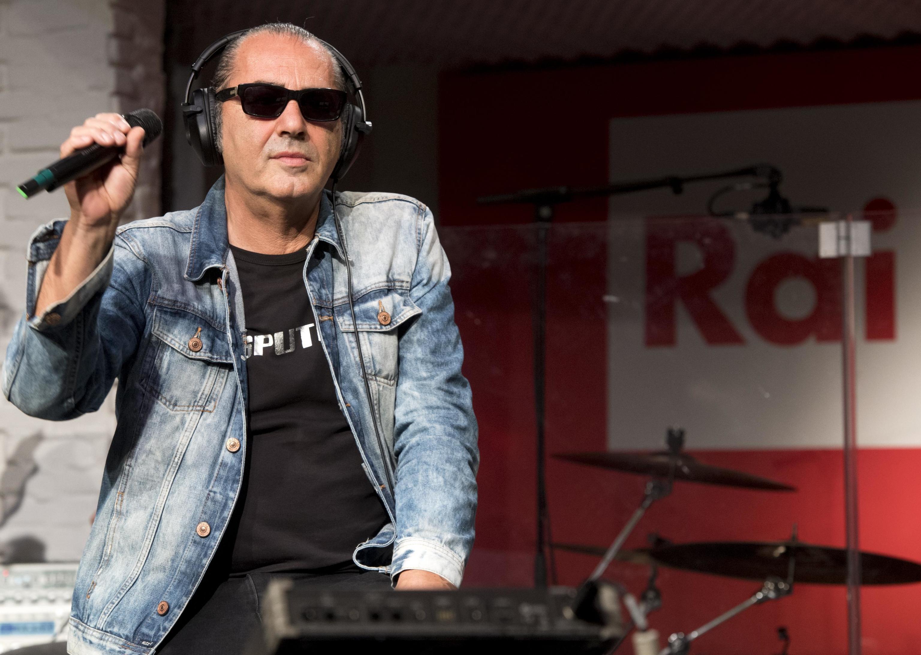 Luca Carboni torna live nella sua Bologna, sabato concerto 'sold out'