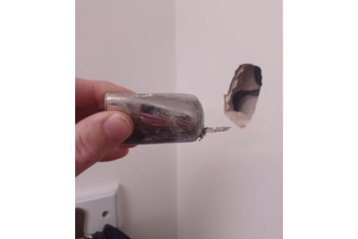 Battery explosion sees fire crews rush to Portsmouth address