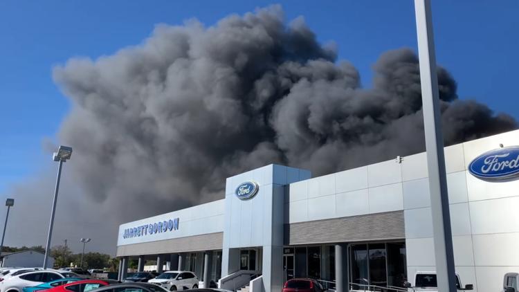 Fire at car dealership shuts down US-17 in Winter Haven