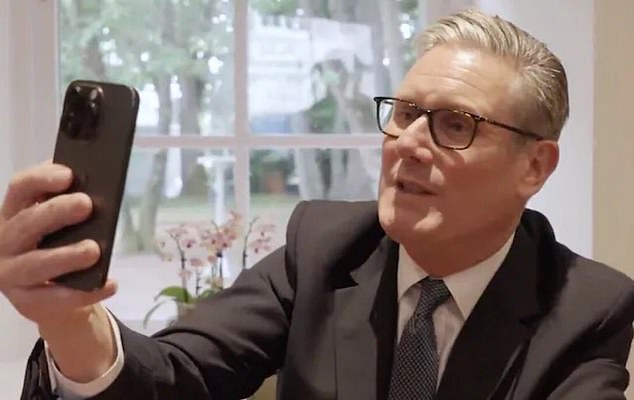 Revealed: Secret 'Washington Group' text chat European leaders use to ...