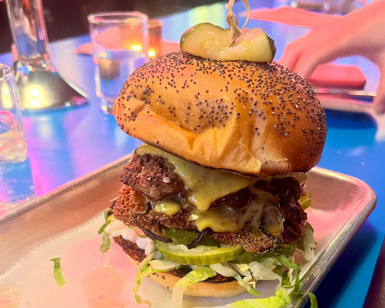 Cleveland’s Never Say Dive begins Sunday brunch service in Old Brooklyn ...
