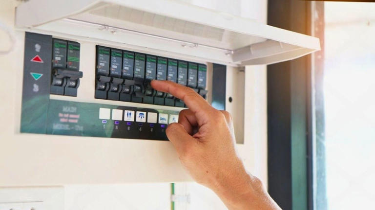 The fastest way to tell if a circuit is already overloaded