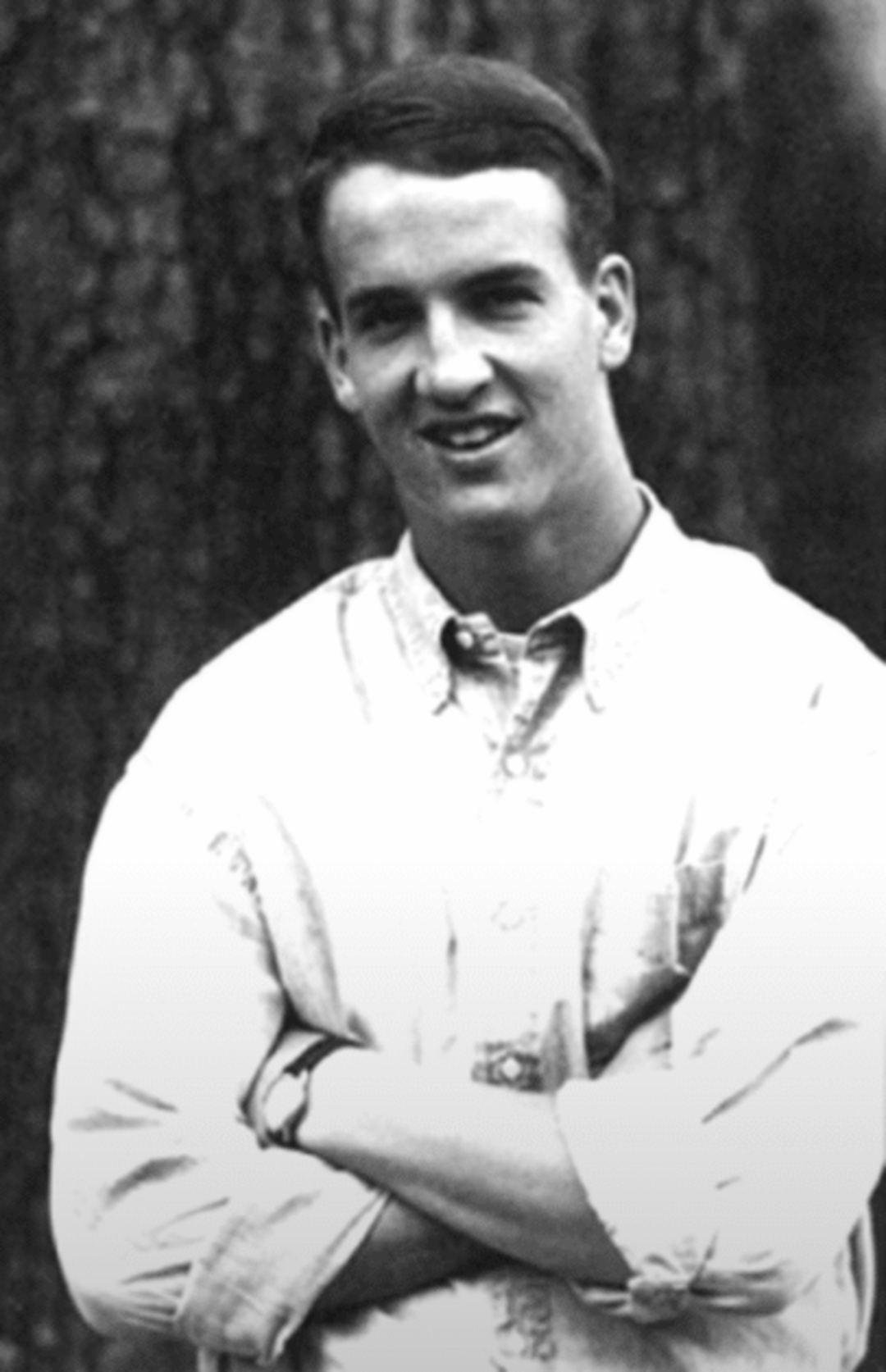 15 yearbook photos of famous NFL stars