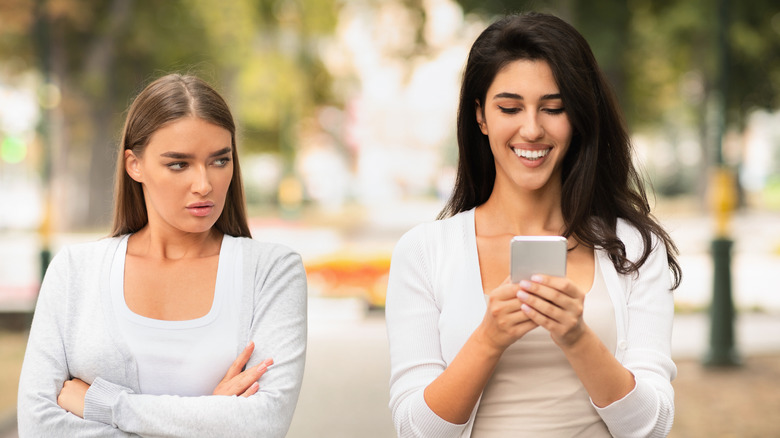 I'm the problem, it's me: 10 signs you're a toxic person & how to change