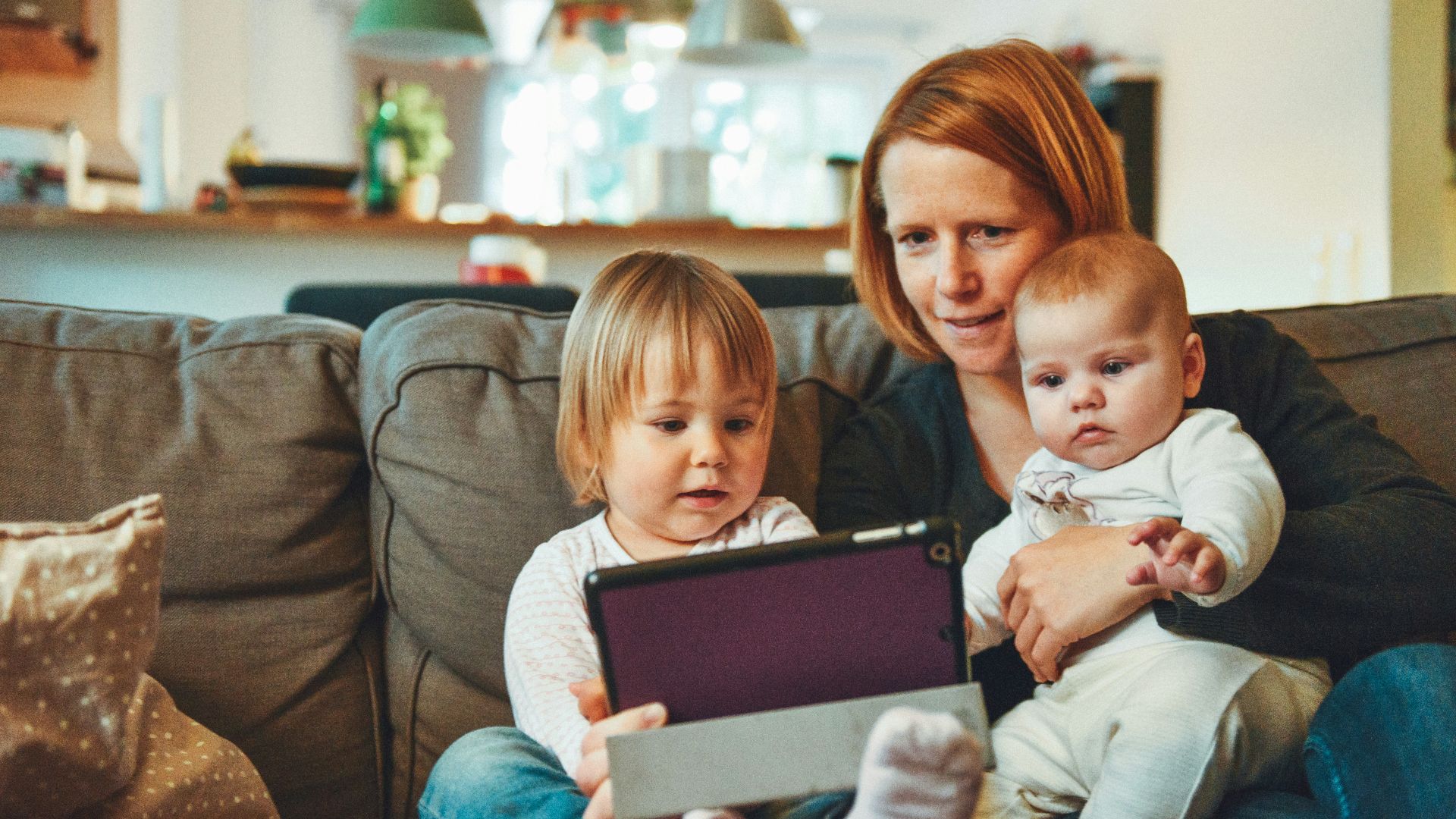 10 signs you actually want a baby & 10 that say it's just societal pressure