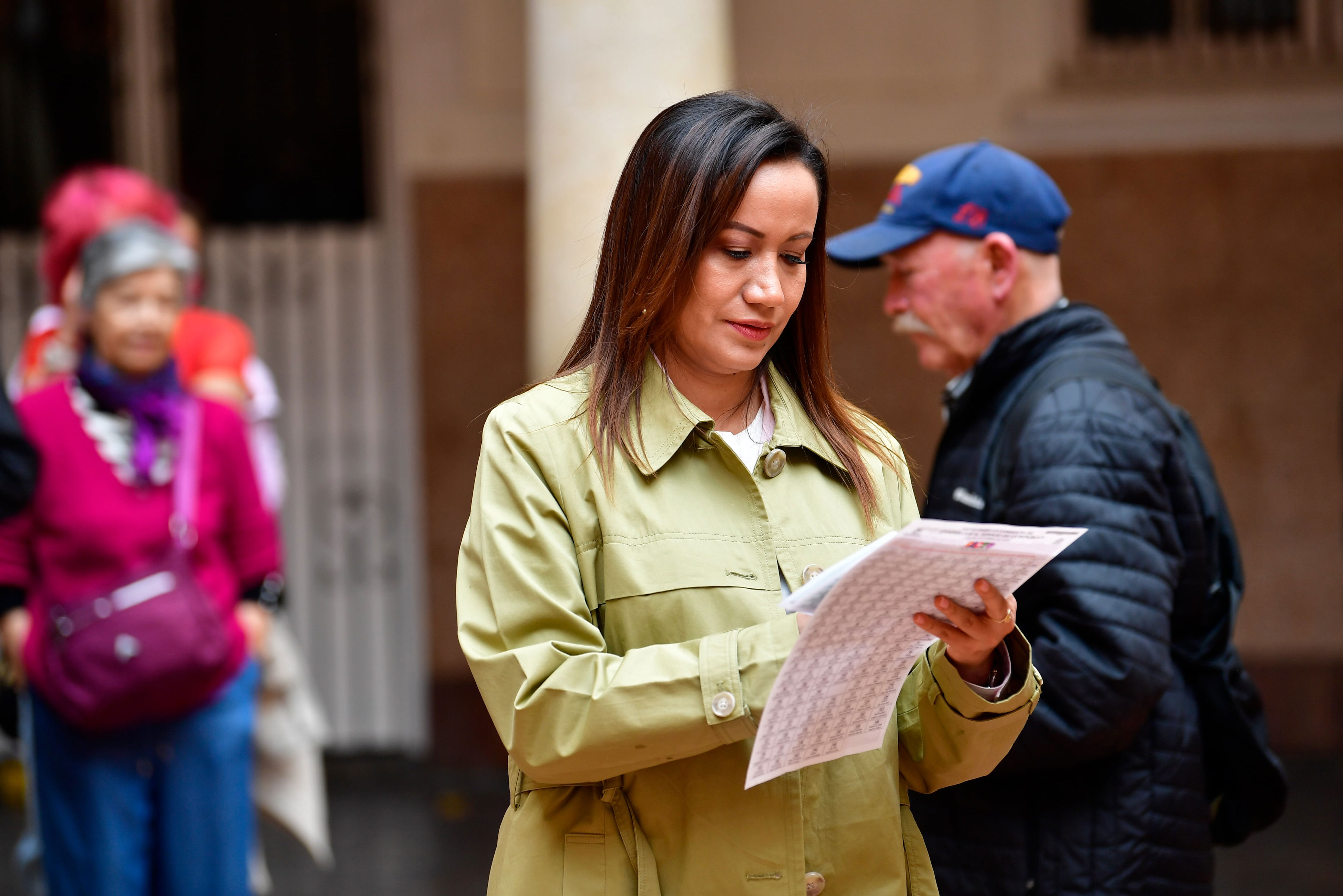 Carolina Corcho responde a cuestionamientos por créditos en su campaña ...