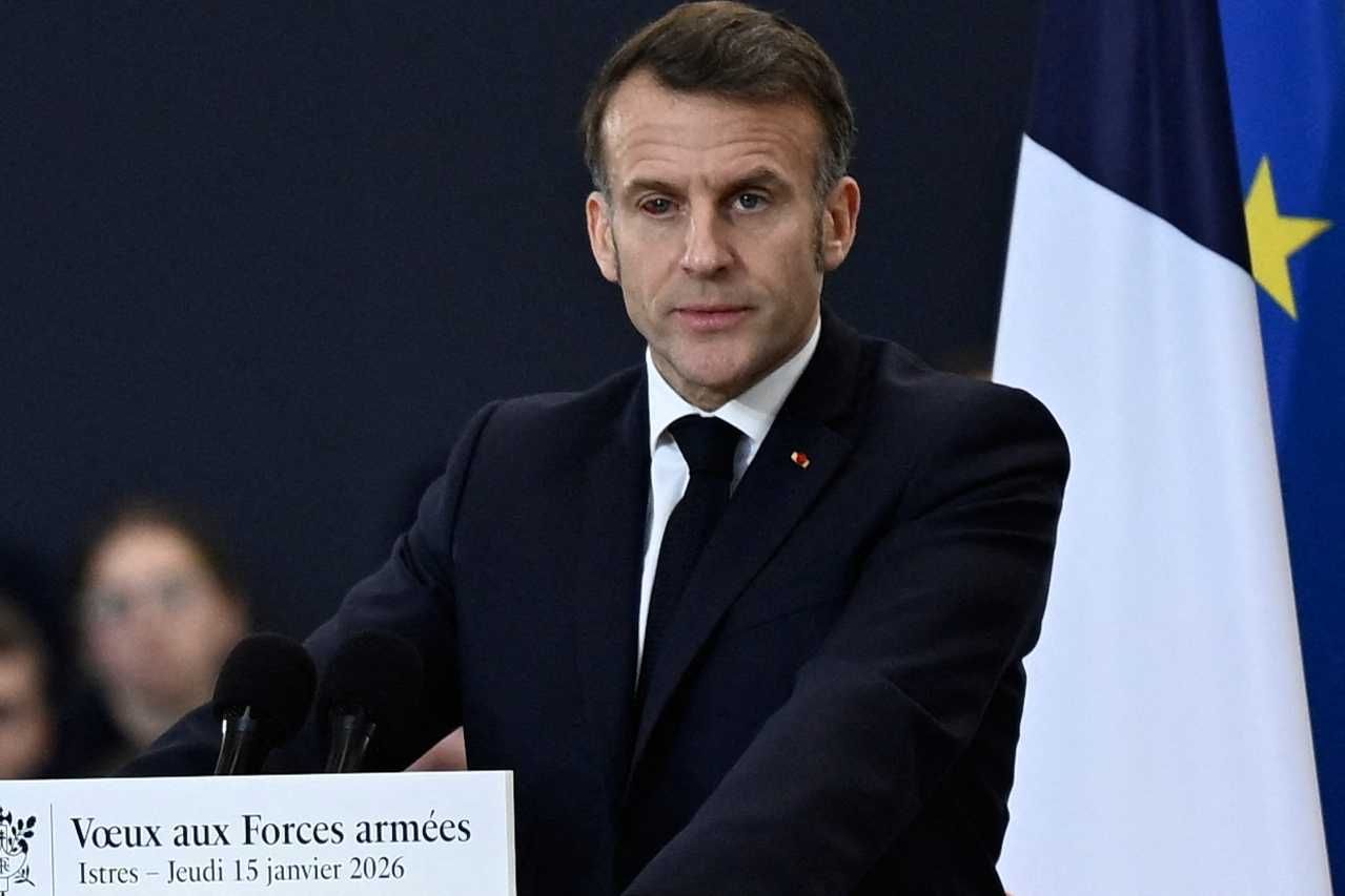 Why was Emmanuel Macron wearing sunglasses at the World Economic Forum ...