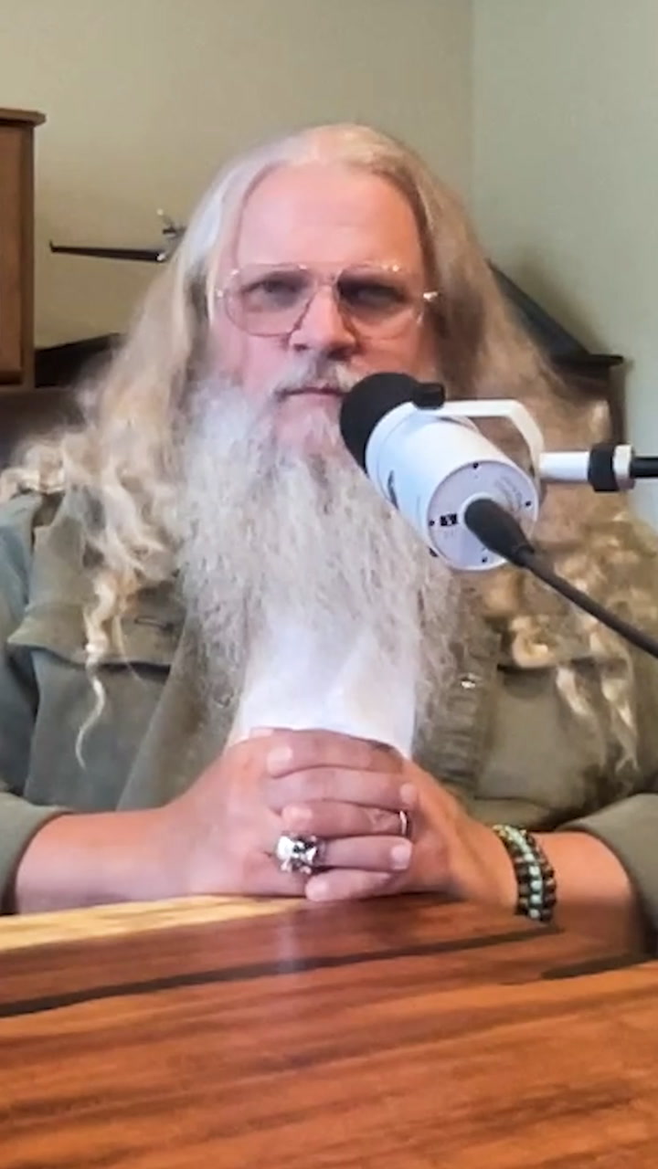 Jamey Johnson on joining the Marines