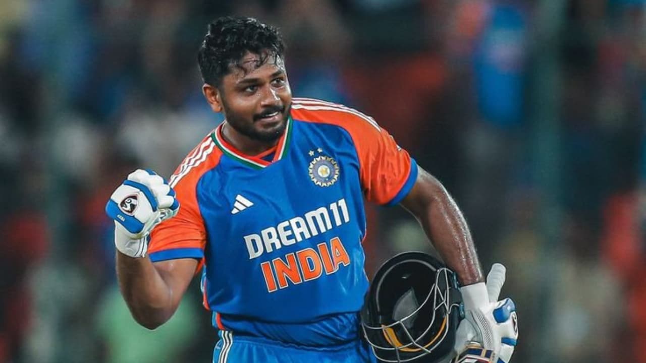One spot, two stars: Is Sanju Samson ahead of Ishan Kishan in T20 World ...