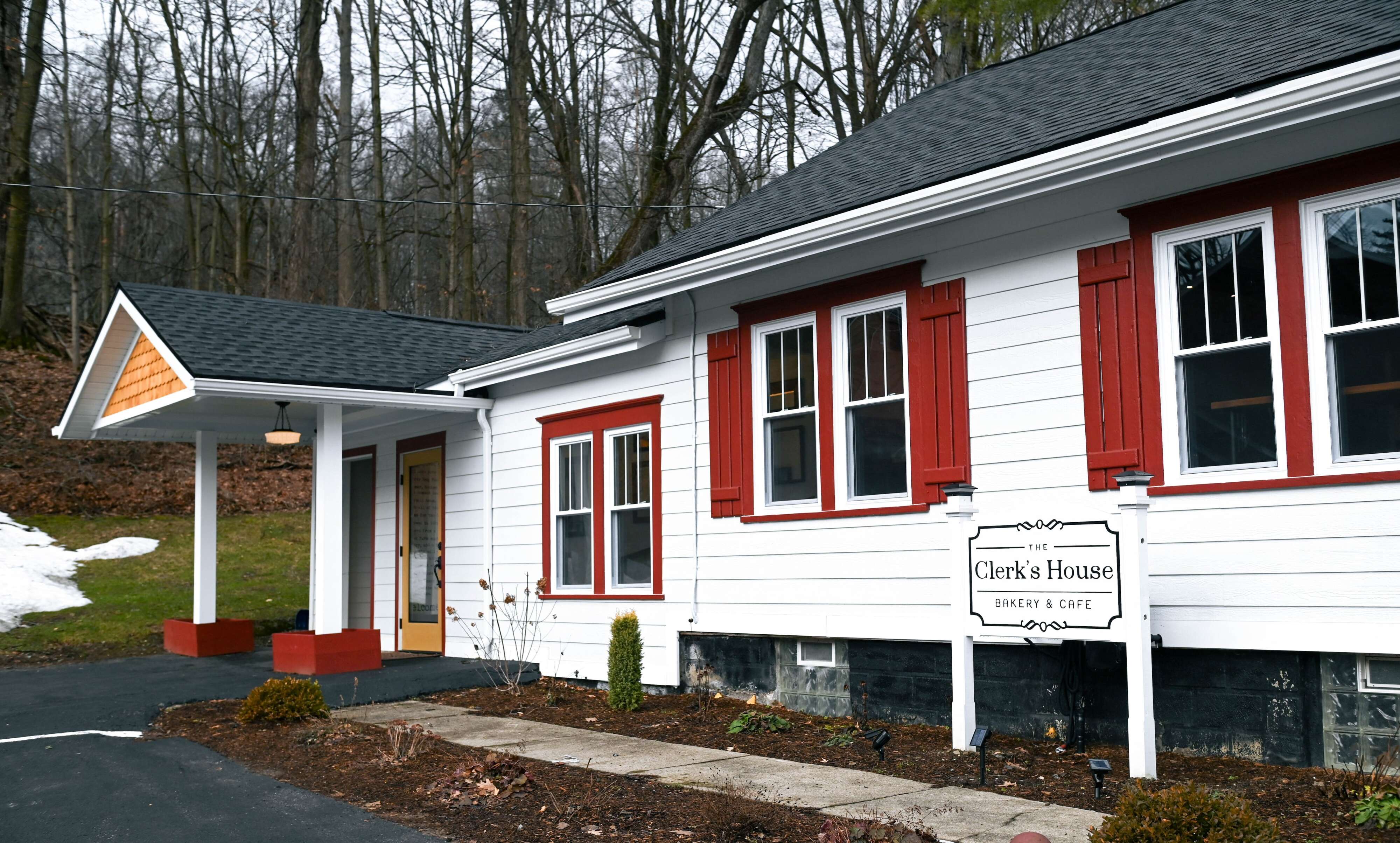 First look: The Cider Mill owners open a bread-forward cafe on Syracuse ...