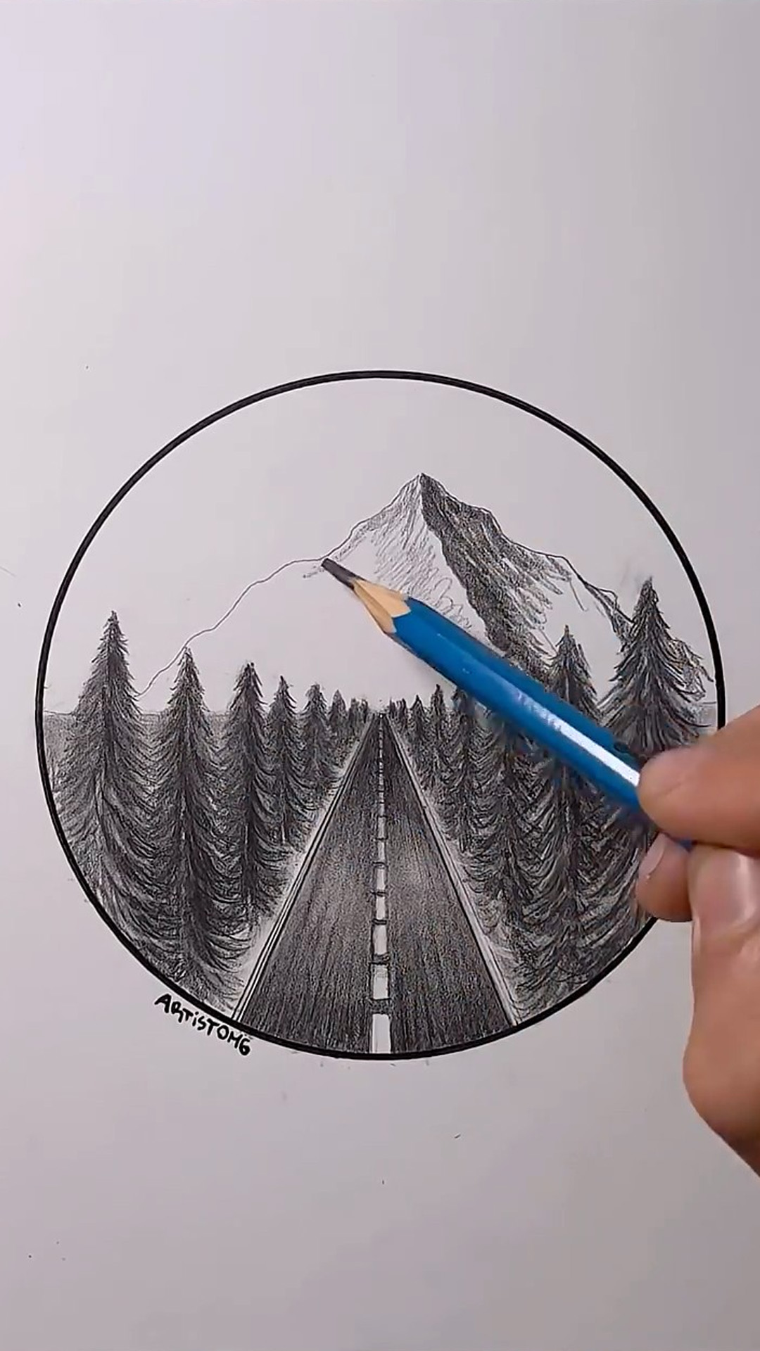 How to draw a landscape using pencils