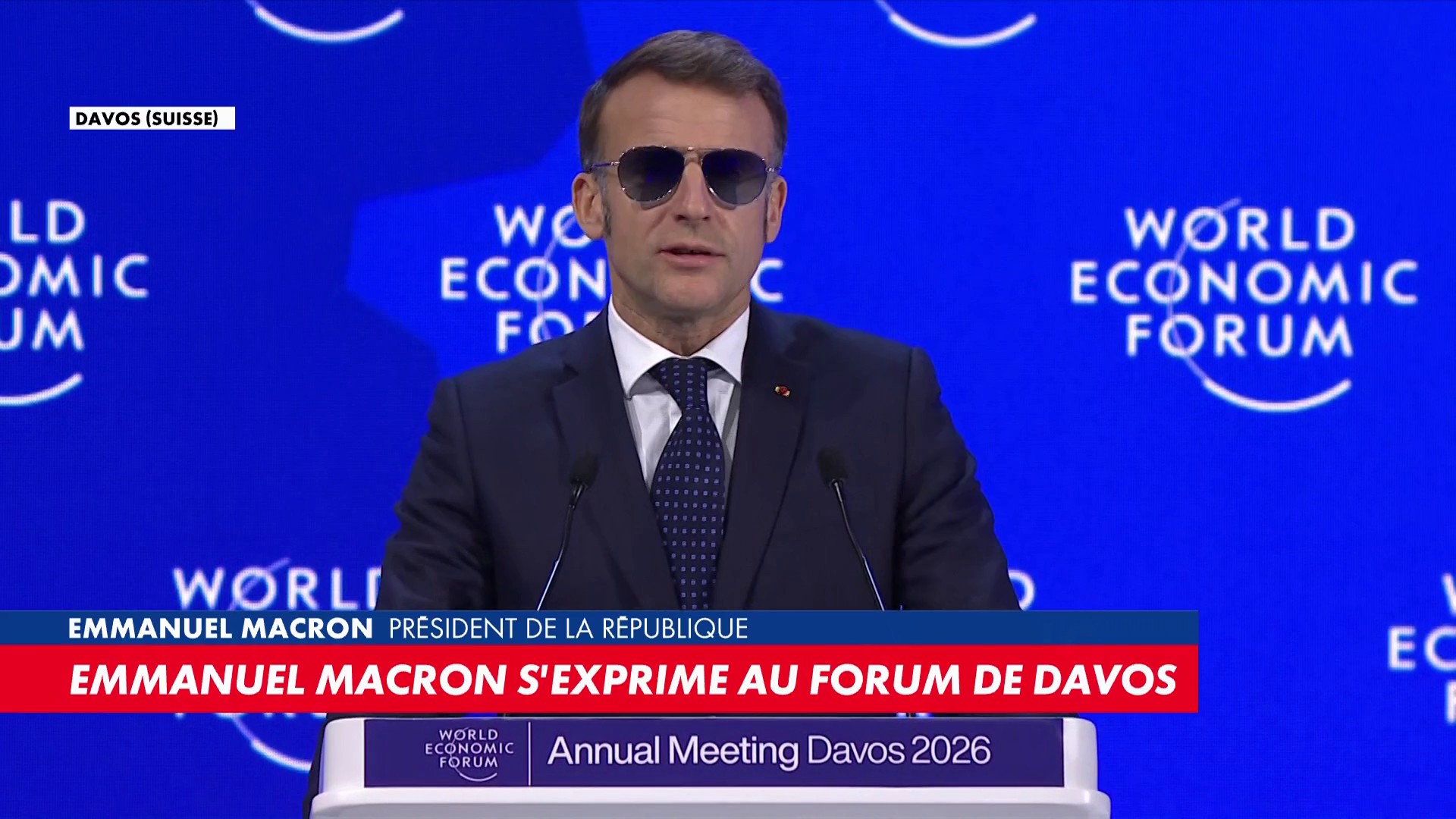 Emmanuel Macron : « Se diriger vers une nouvelle approche coloniale n'a ...