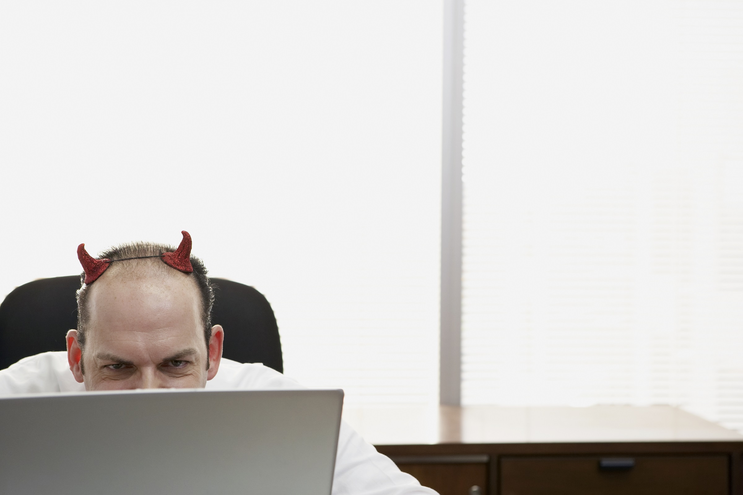 As Microsoft stuffs Windows with AI, new update prevents users from ...