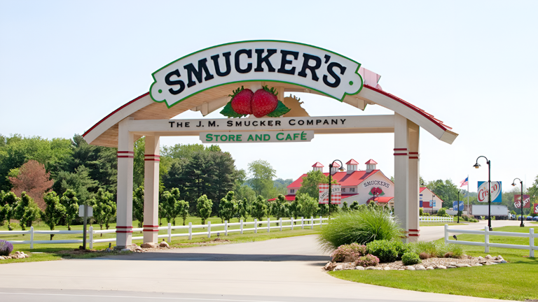 Smucker shuts only store forever after 27 years—$1M and 30 acres gone