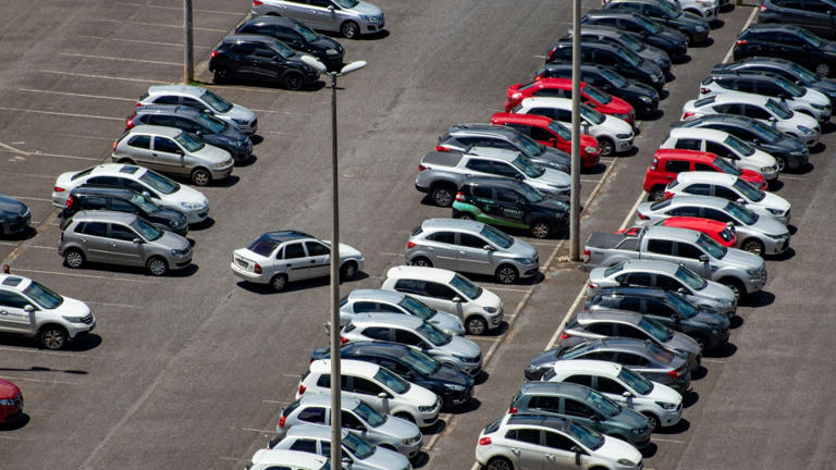 $1B subprime lender implodes in fraud scandal, 100,000 borrowers in limbo