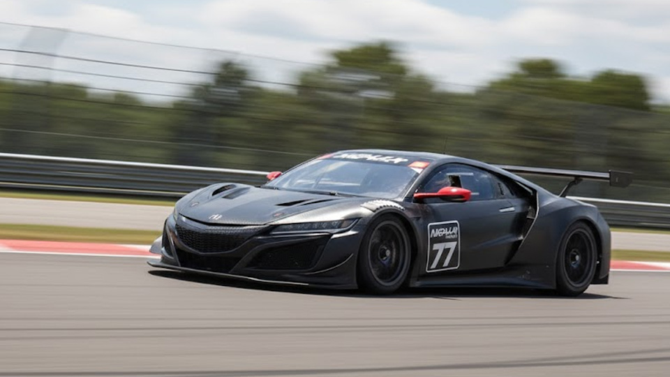 NSX GT3 screams on pit exit
