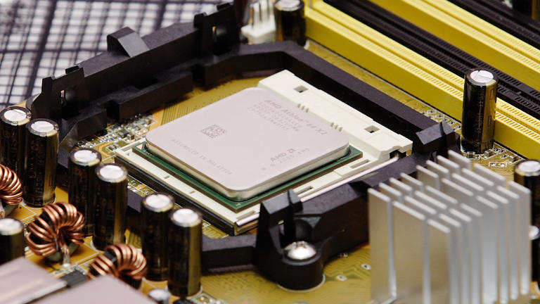 5-star analyst unveils shocking new price target for AMD stock