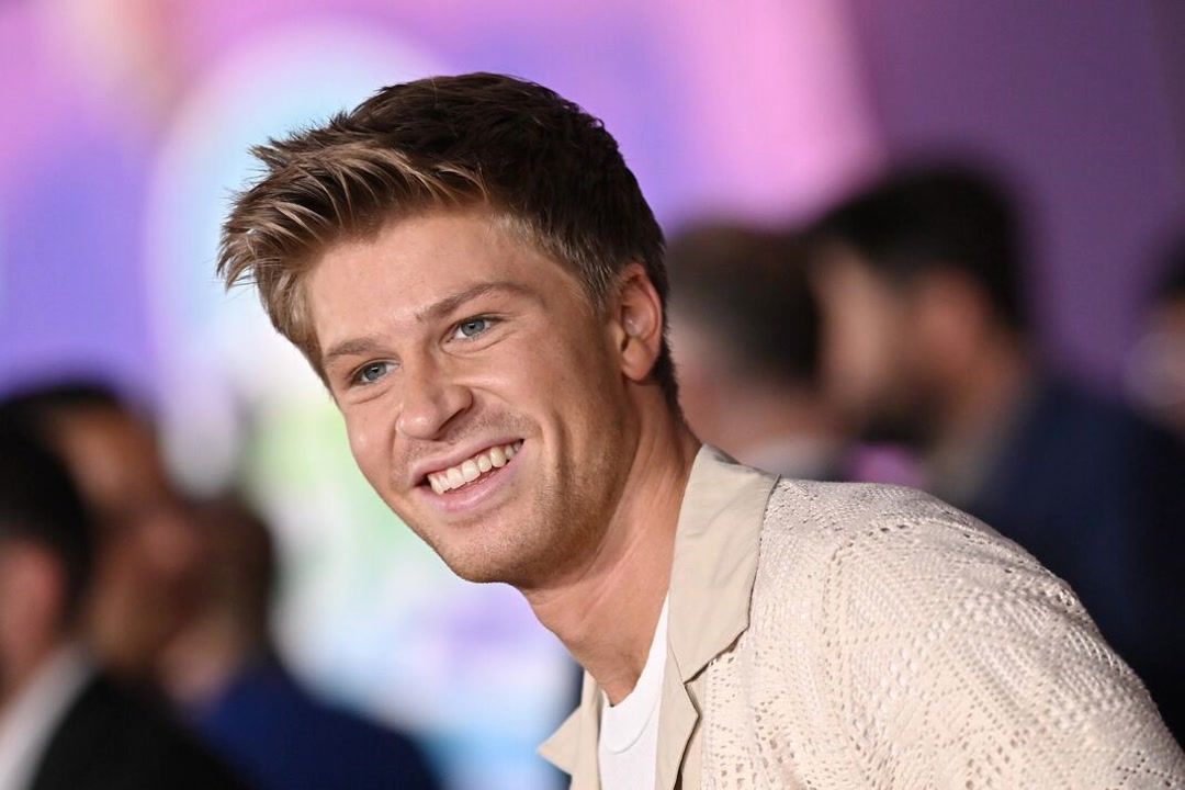 Robert Irwin confirms relationship status after DWTS win