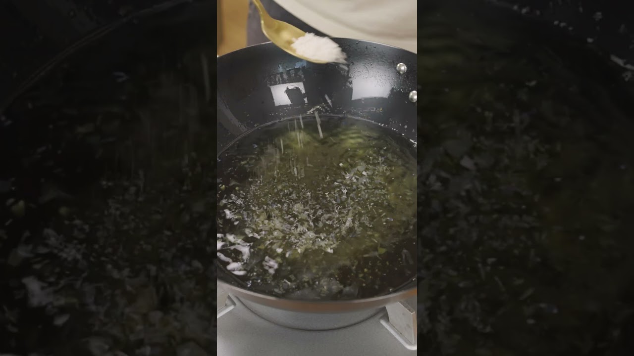 This hack altered how oil behaved in the pan