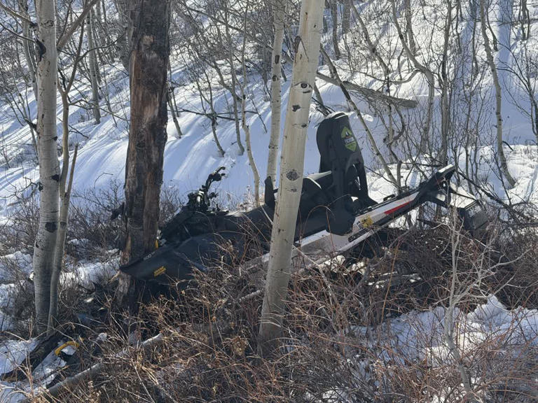 65-year-old snowmobiler hospitalized after colliding with tree near Midway