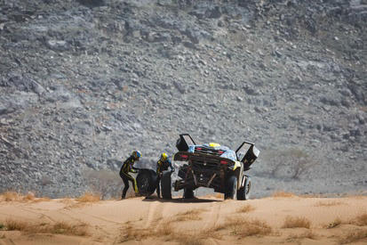 Loeb wijst banden aan als zwakke schakel na vierde plek in Dakar