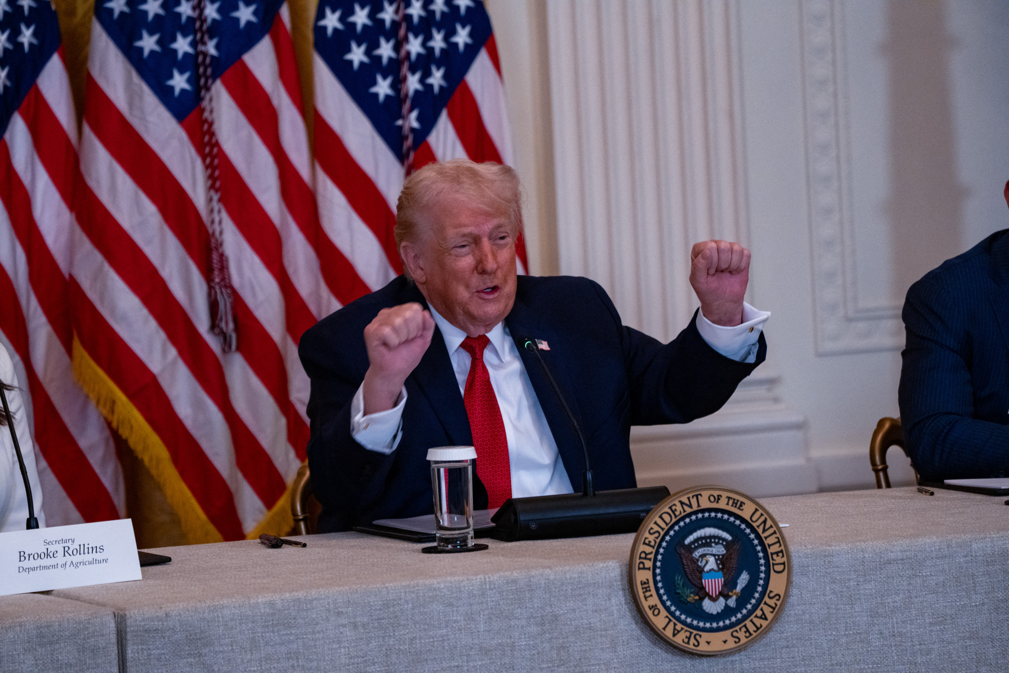 Macron megírta Trumpnak: nem érti, mit művel Grönland ügyében, Trump ...