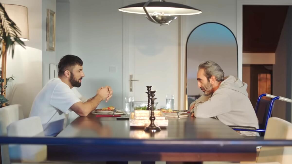 Io sono Farah: Tahir e Mehmet, un grande segreto li lega. Ecco quale ...