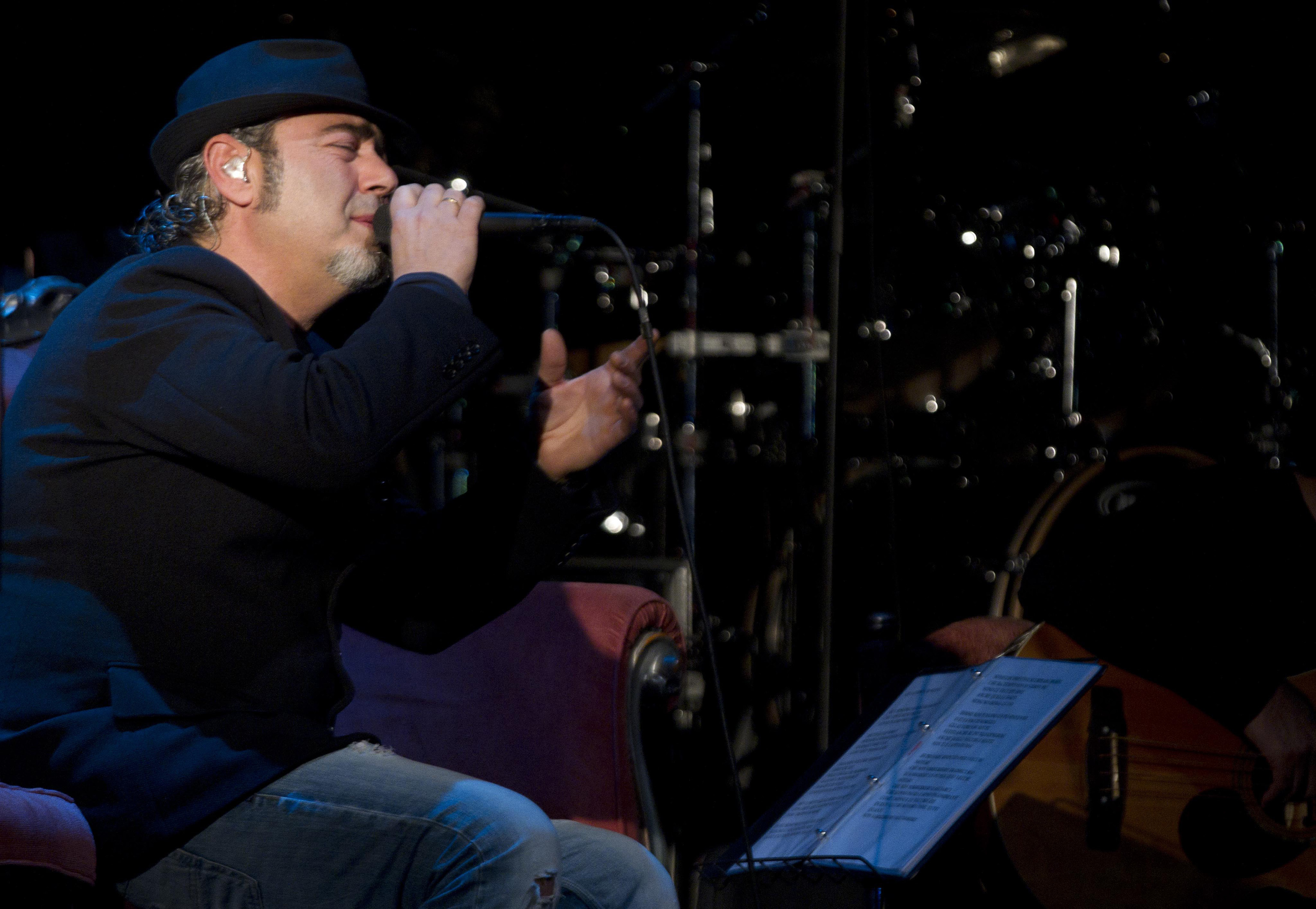 Luca Carboni torna live nella sua Bologna, sabato concerto 'sold out'