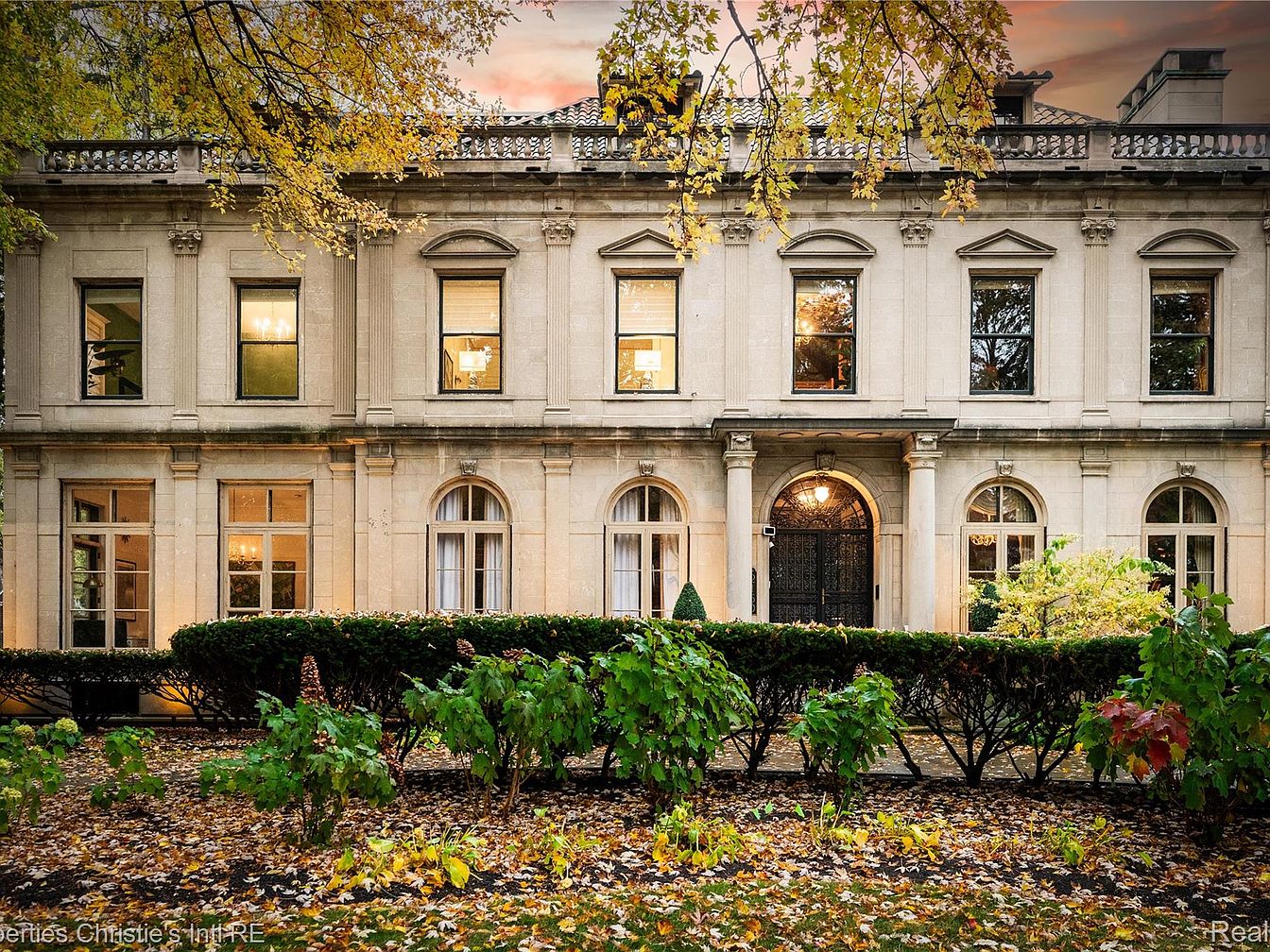 Dazzling 1915 neo-Renaissance estate in Detroit, Michigan, with mint ...