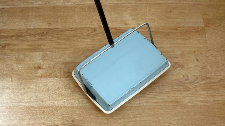 14 old-school cleaning tools almost no one uses anymore
