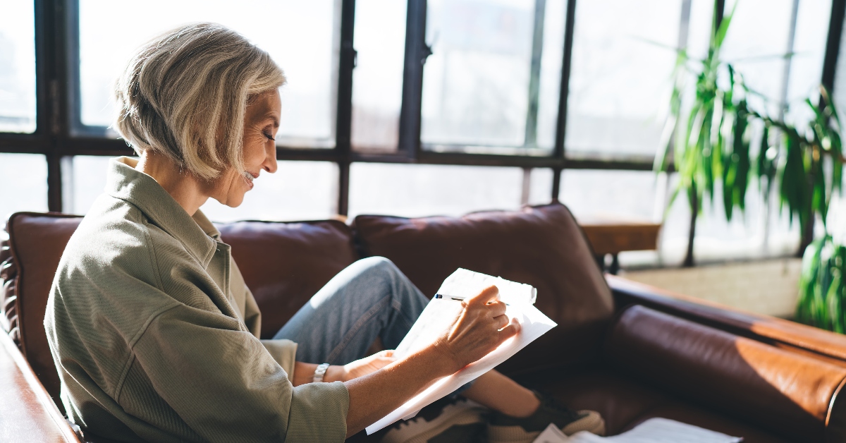 15 part-time jobs that pay $2,000+ a month (perfect for semi-retirement)