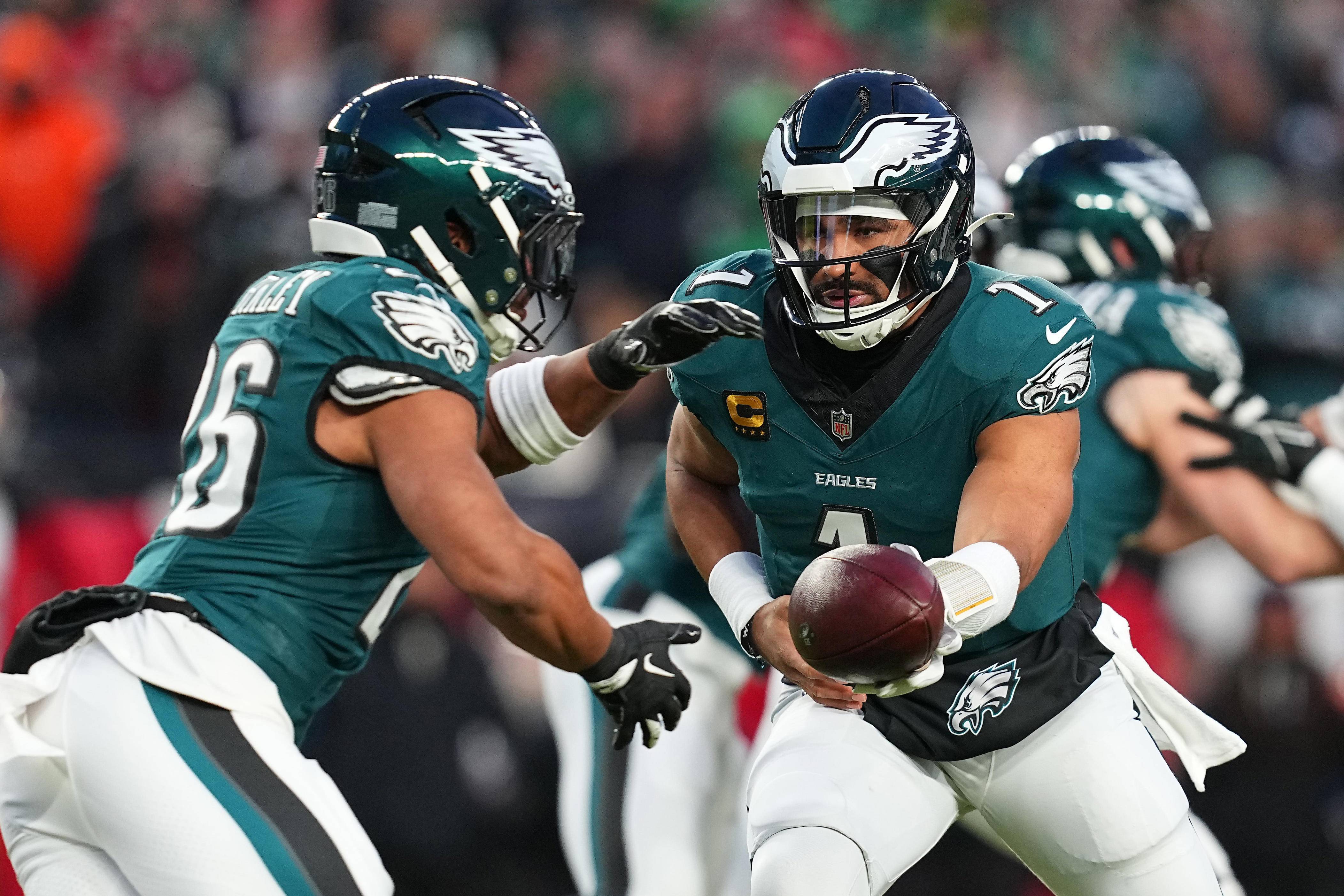 Examining the Eagles' top two offseason priorities