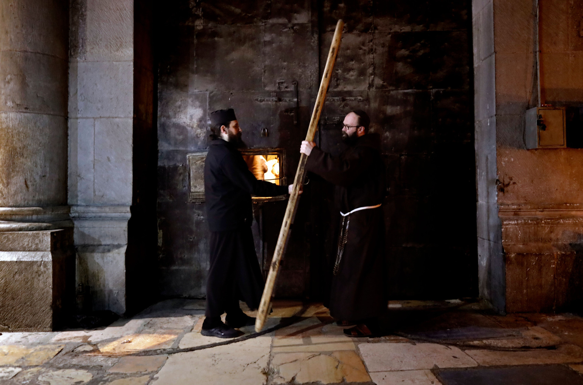 Why the Church of the Holy Sepulchre is shared by six Christian ...