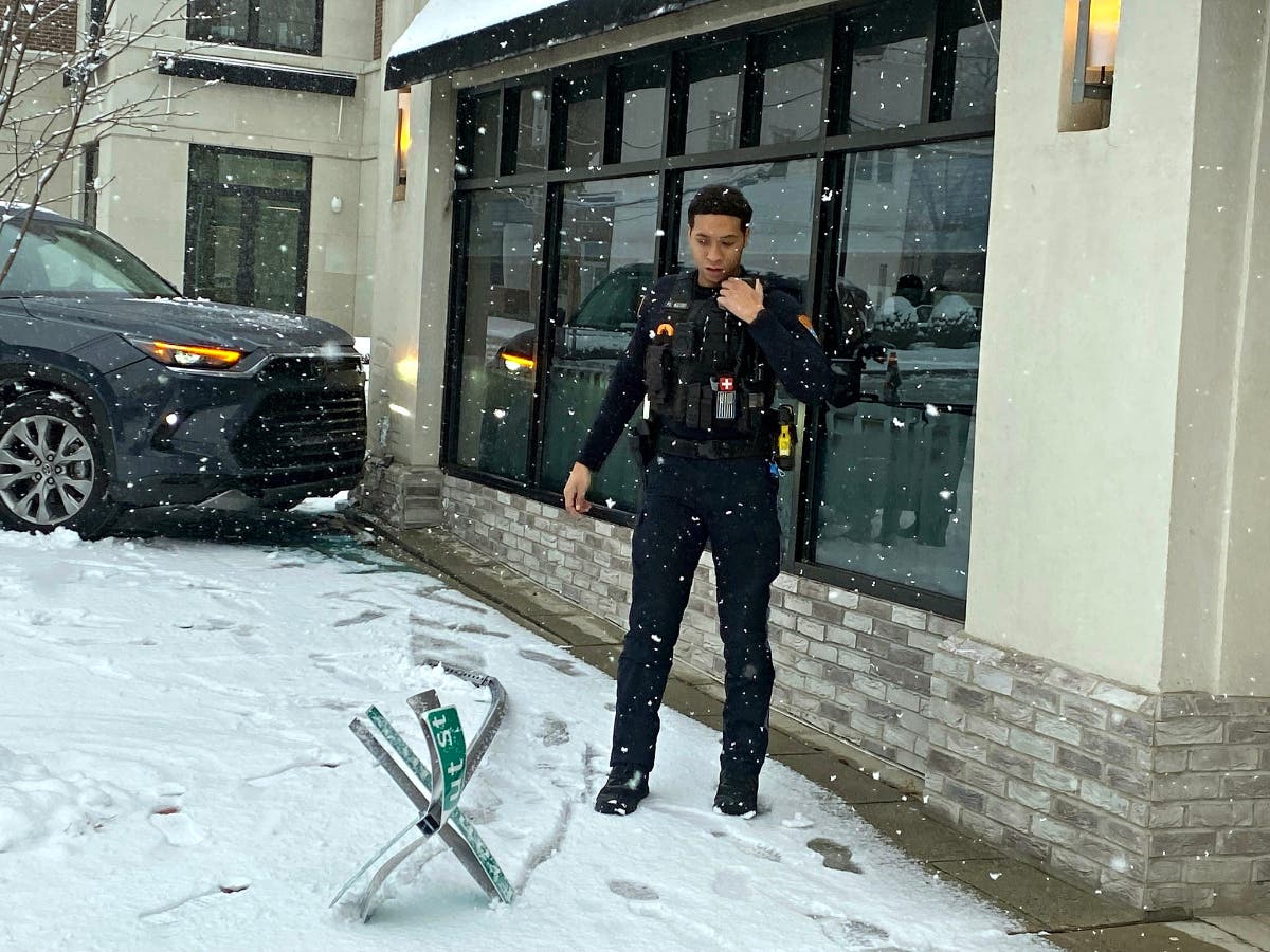 Car skids into sushi restaurant in Ridgewood during snow; manager responds