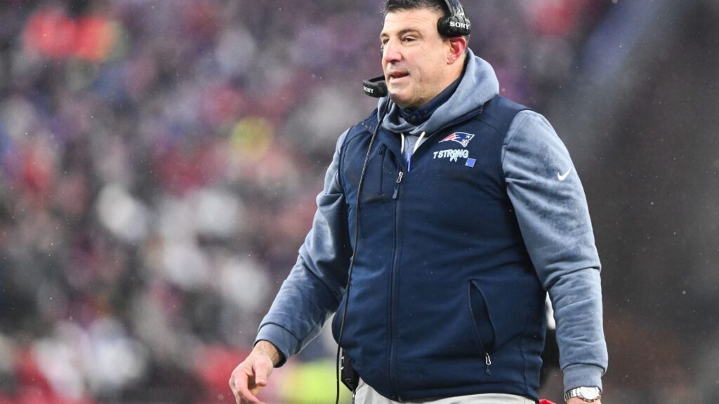 NFL insider says it’s ‘outrageous’ to compare Robert Saleh, Mike Vrabel ...