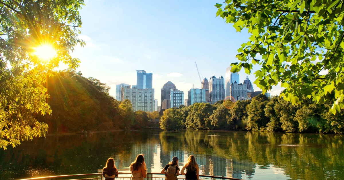 15 charming non-beach towns where retirees are moving now