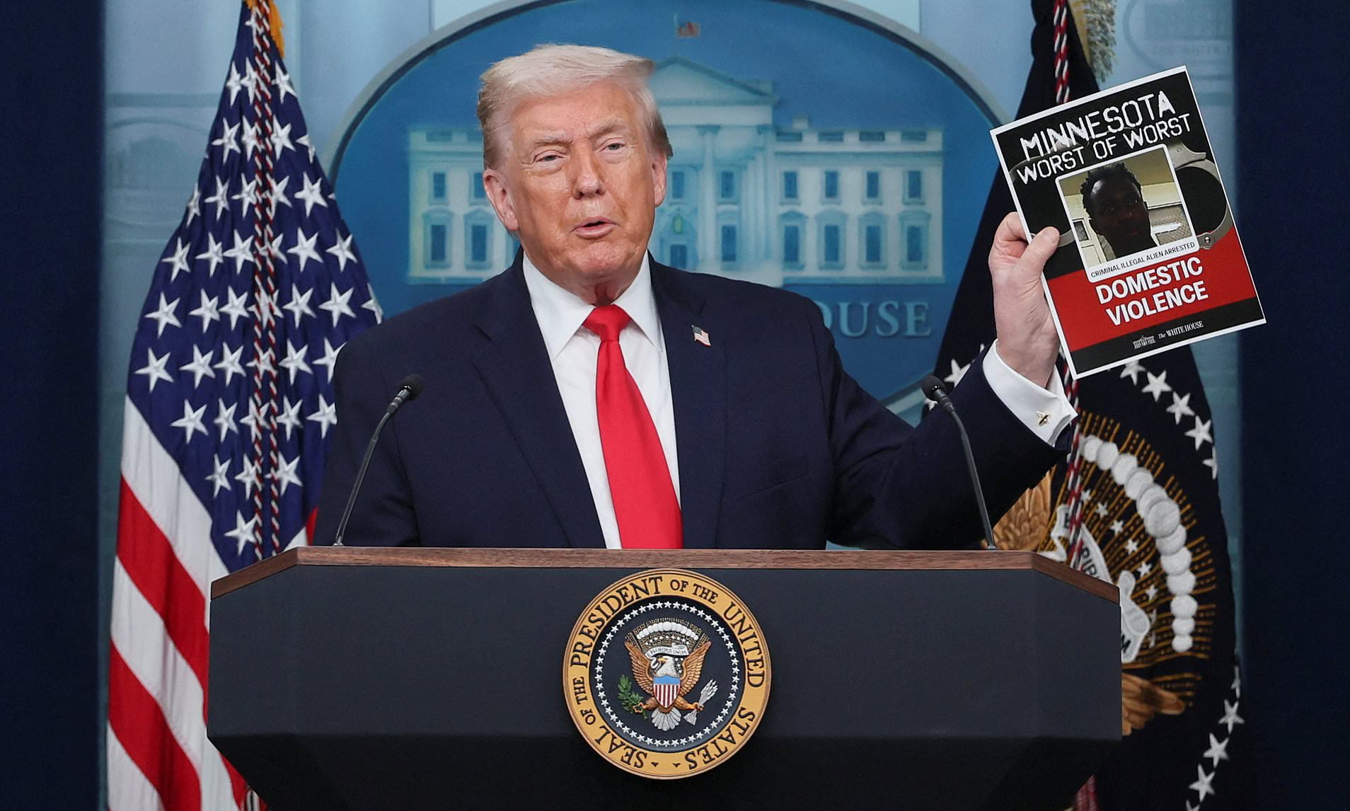 Trump tells Somalians: 'Get the hell out' at ferocious press conference