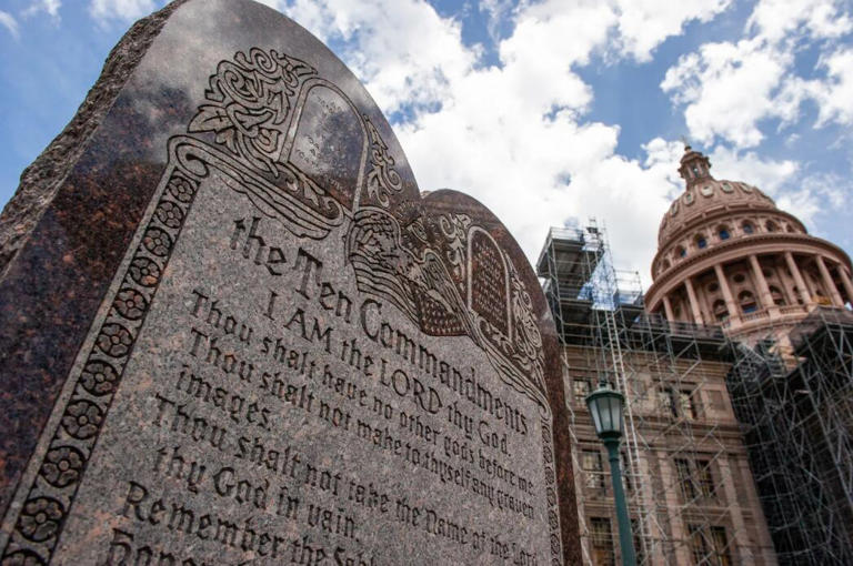 Texas to defend law requiring schools to post Ten Commandments. Here’s ...