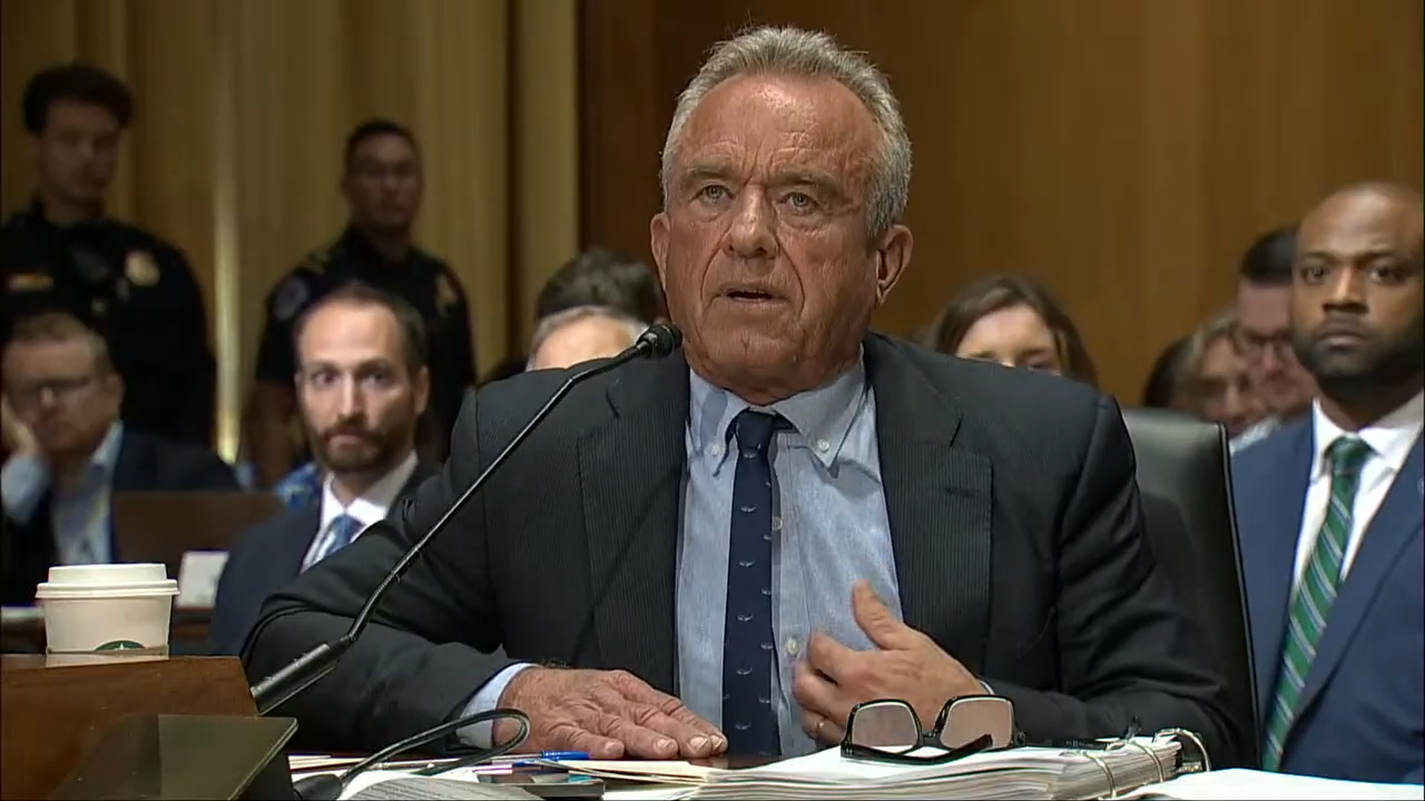 'You should resign': RFK Jr. gets served a dose of reality as Elizabeth ...