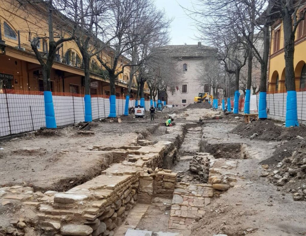 Archeologists Uncover 2,000-Year-Old Basilica Designed by Vitruvius ...