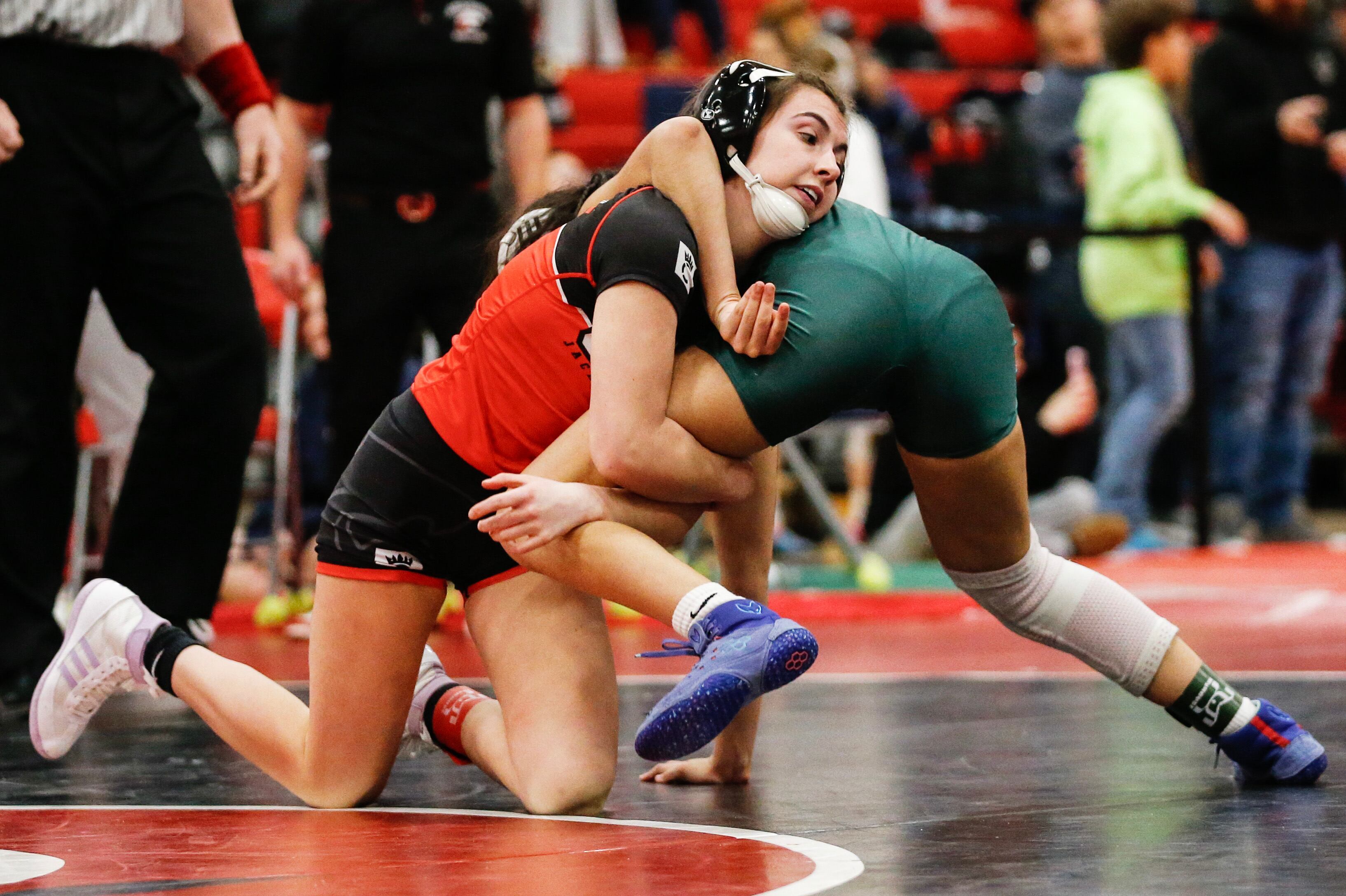 Girls wrestling notebook: Epic clashes at duals set stage for state ...