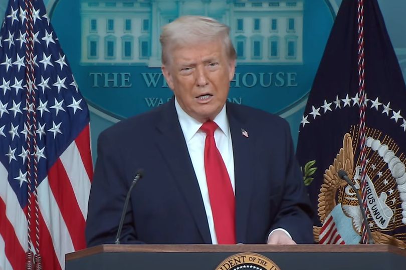 Trump nearly suffers 'nasty' injury at White House press conference ...