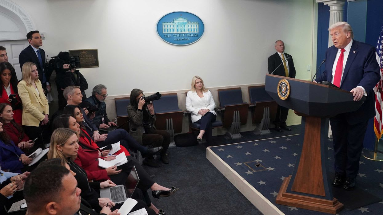 Internet stunned over Trump's rambling press conference