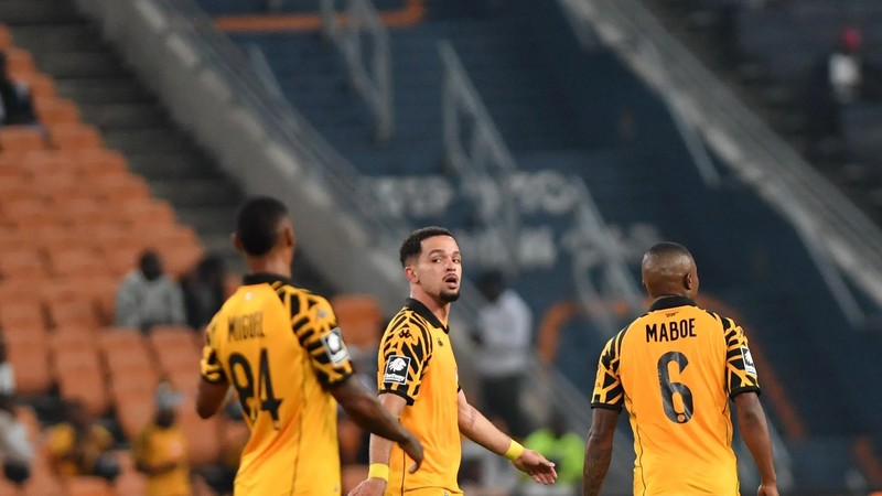 Birthday bliss: Aden McCarthy header sinks Golden Arrows as Kaizer ...