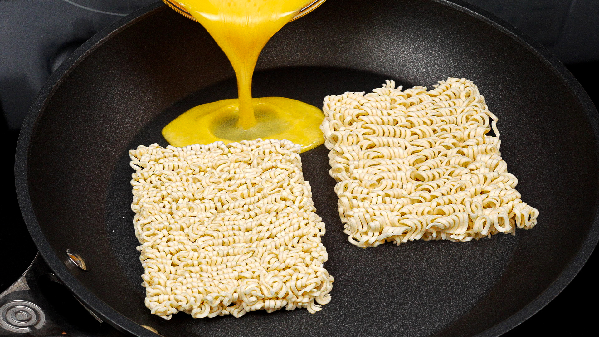 I had no idea instant noodles could taste this good! Simple and ...