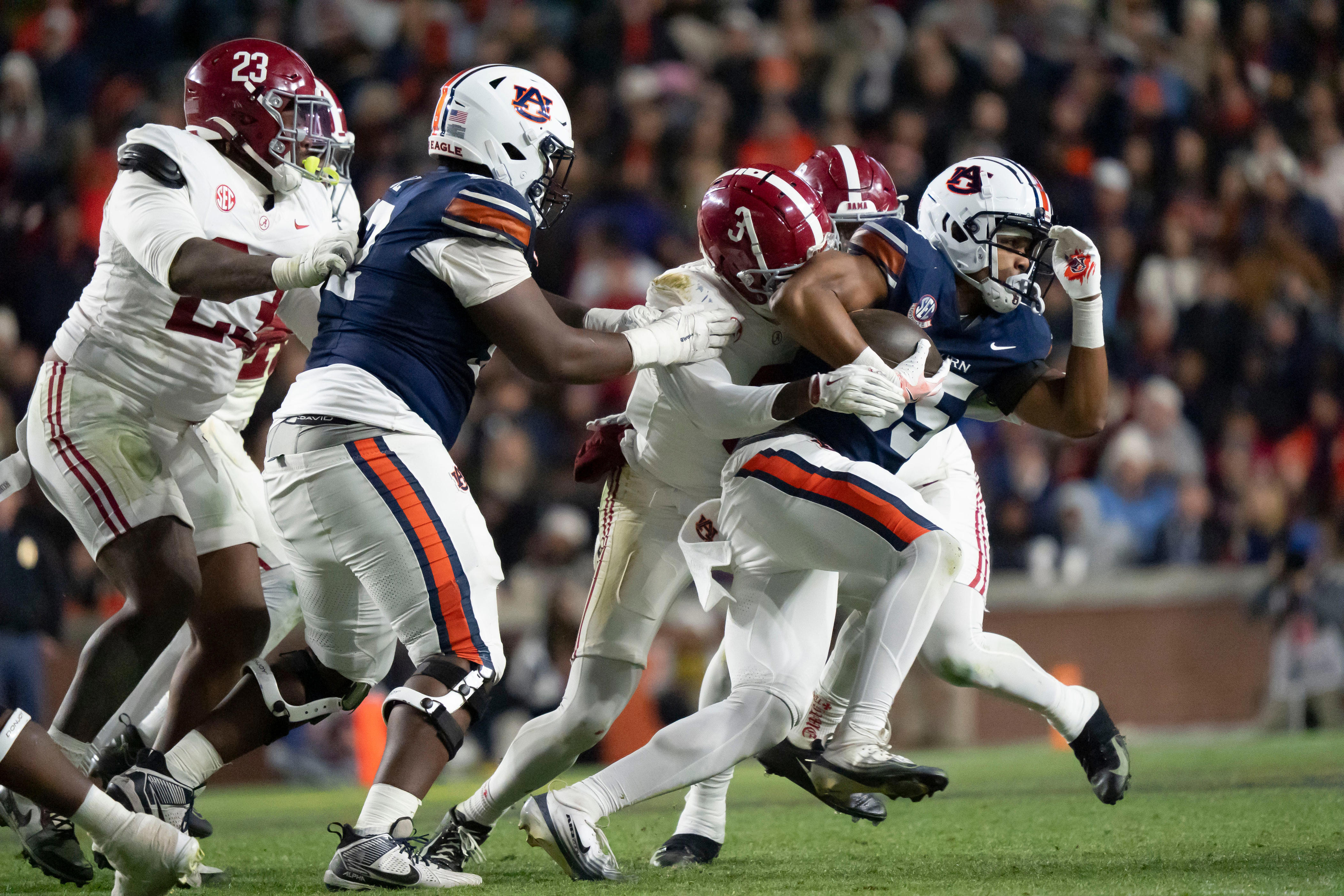 Which coach had Alabama football lowest in final Coaches Poll?