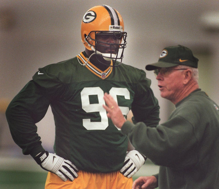 Here are the 16 Green Bay Packers defensive coordinators since Vince ...